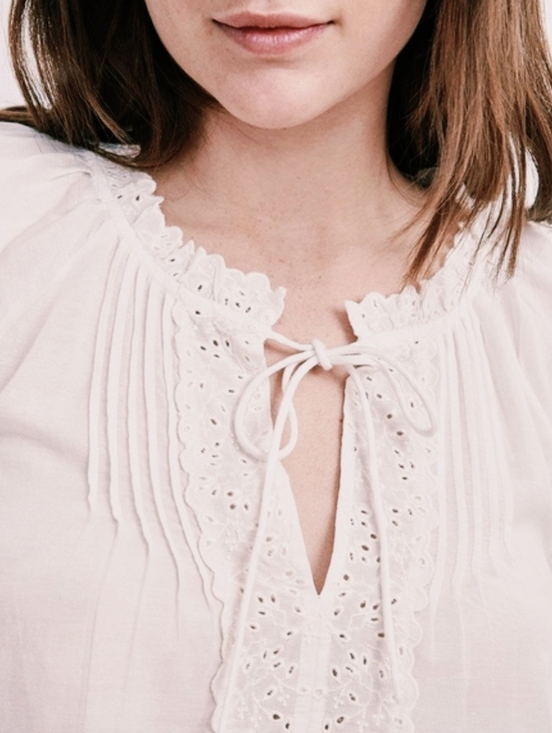 Velvet by Graham & Spencer | Tops | Velvet By Graham Spencer Noely ...
